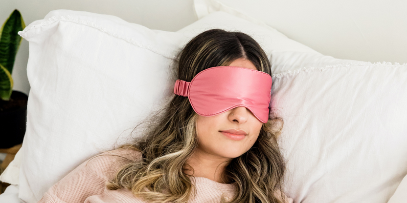 How Sleep Patterns Influence Acid Reflux: A Nutritionist’s Perspective